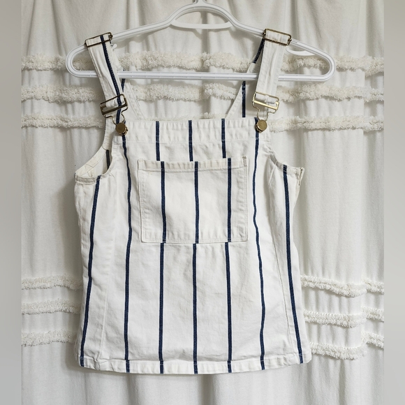 Frame Denim | Tops | Cute Frame Denim Overall Top Size Small Price Is ...